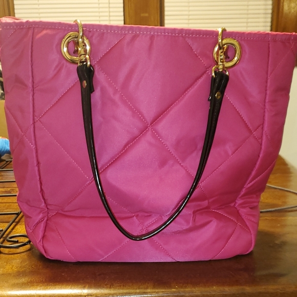 Source Unknown | Bags | Nwot Pink Quilted Bag With Black Handles And ...